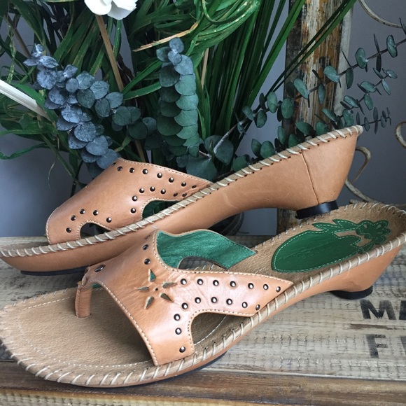 Indigo | Shoes | Clarks Indigo Tan Leather Sandals Womens 75 | Poshmark